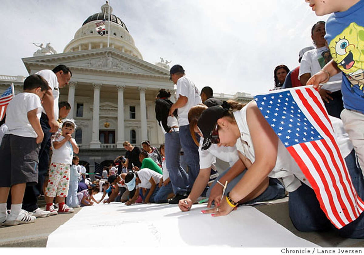 Hundreds rally in Oakland, SF for immigrant rights