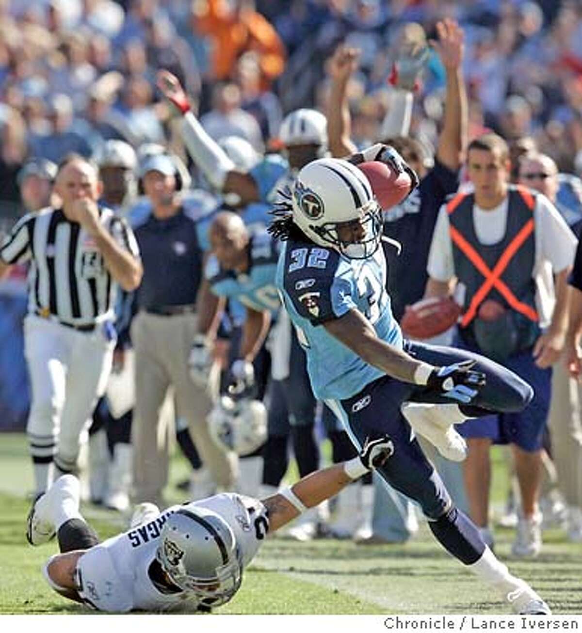 Raiders take season from bad to better / Porter, defense sparkle as ...