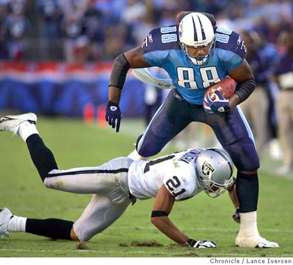 Raiders take season from bad to better / Porter, defense sparkle as ...