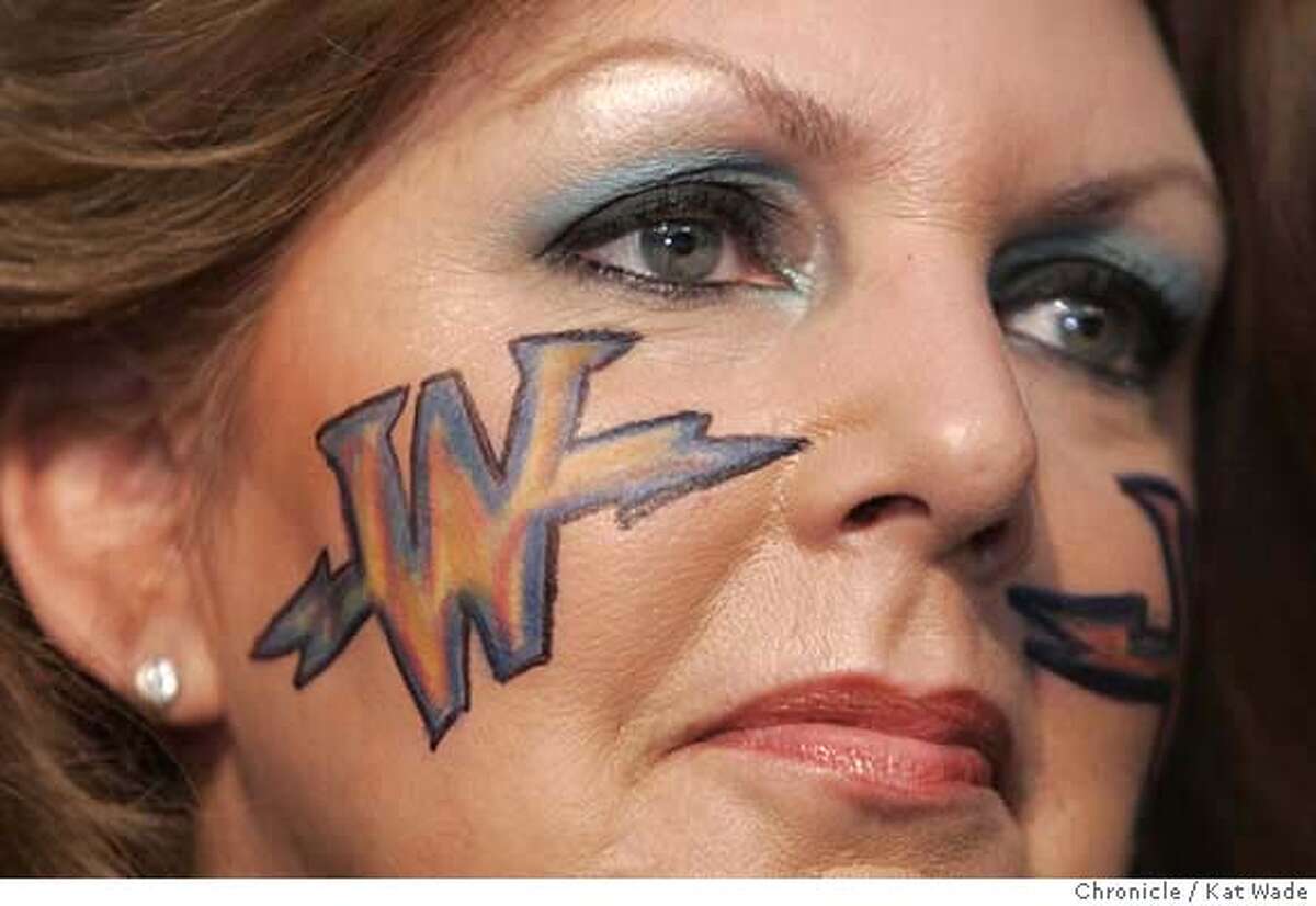 Warriors host Oakland's biggest party