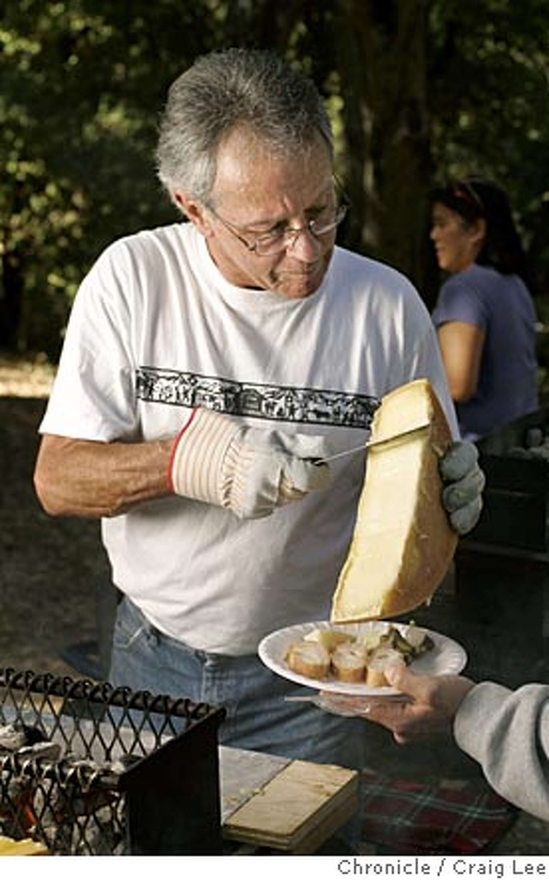 A slice of Swiss tradition / Raclette cheese ritual binds aficionados