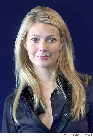 Gwyneth's wedding rumors heat up; Cameron Diaz meets the parent; Salma ...