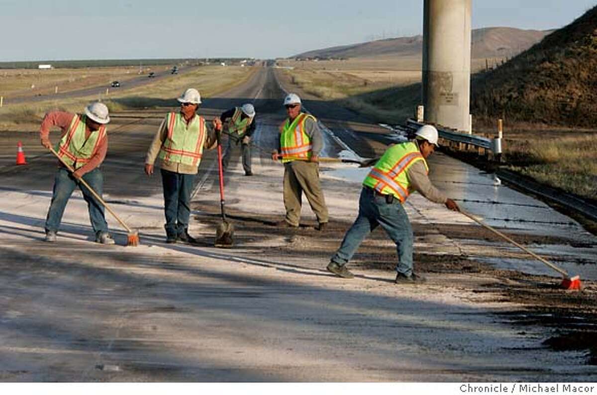 Oil pipeline break leads to total closure of I-580 east