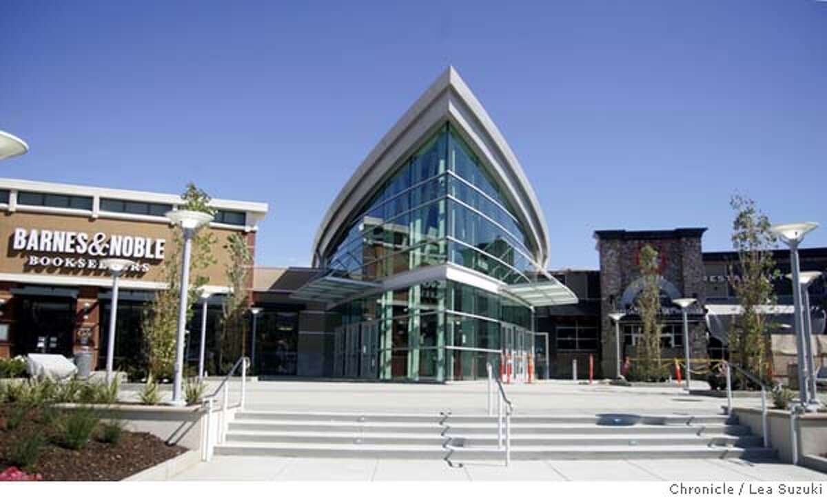 SAN BRUNO / Tanforan mall set to reopen / Shoppers will see new name ...