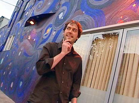 Hard to ignore an 11-foot likeness of game-show guy at critics' tour