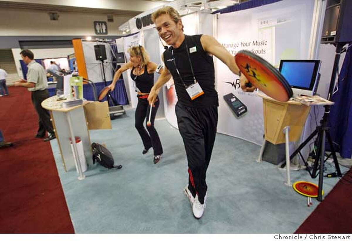 Silicon sweat / High-tech, full-body machines merge multimedia and exercise