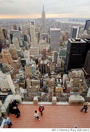 Getting to know the Big Apple with little books