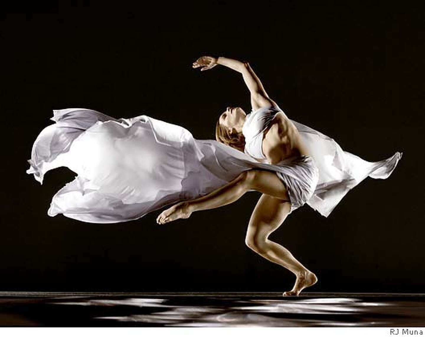 REVIEW / Janice Garrett & Dancers dig deeper for mesmerizing, lyrical ...