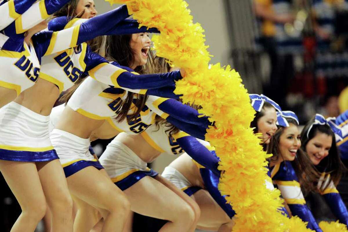Cheerleaders of the 2012 NCAA Tournament
