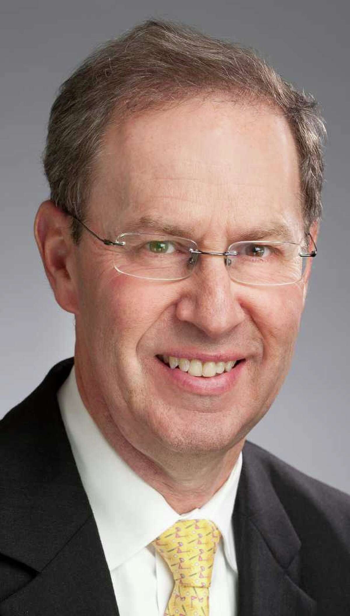 Lawyer joins arbitration panel on golf disputes