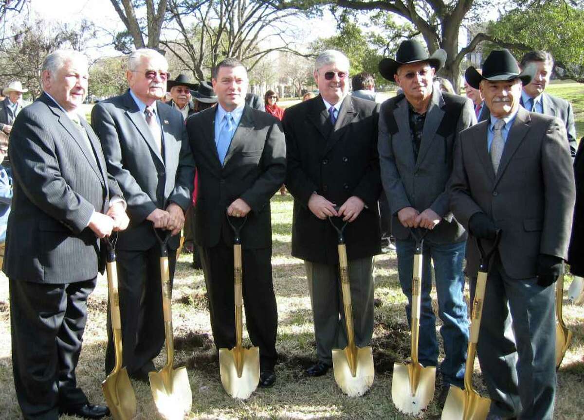 Tejano Monument to be unveiled Thursday