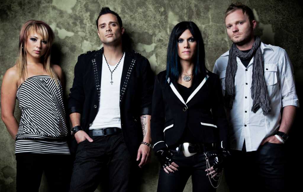 Winter Jam rocks souls, feeds spirits