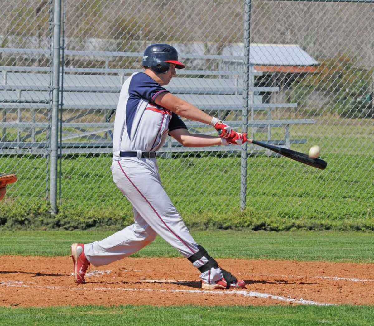 Baseball: Dawson fighting for playoff berth
