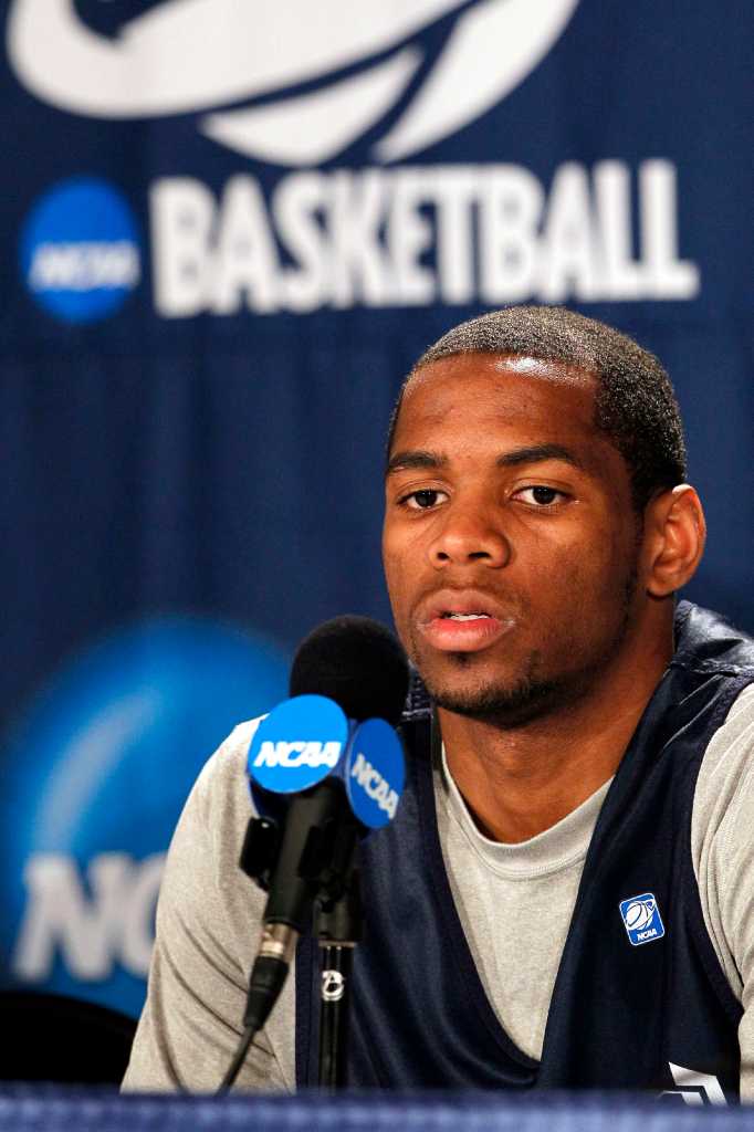 Xavier, Cincinnati put brawl in past, Sweet 16 in future