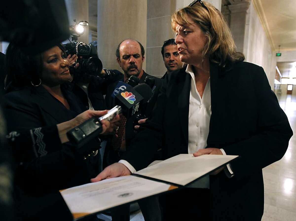 Mirkarimi officially suspended by Lee