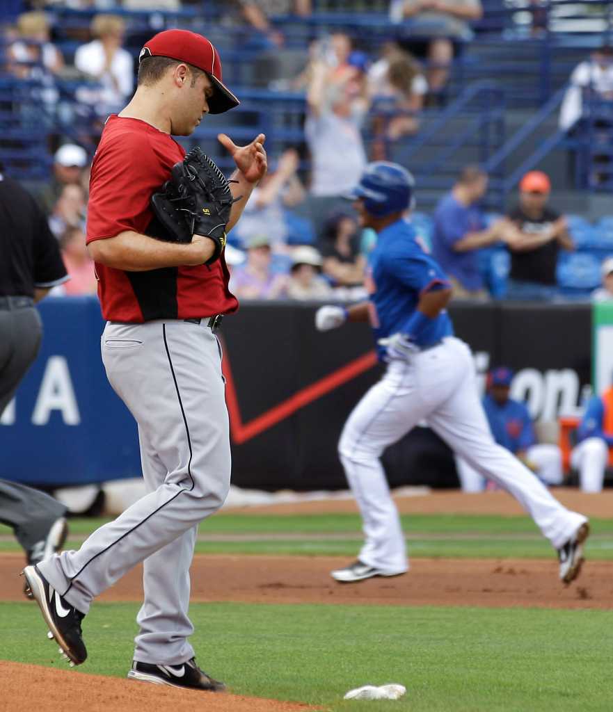 Astros notes: Paredes returns to minors, second base