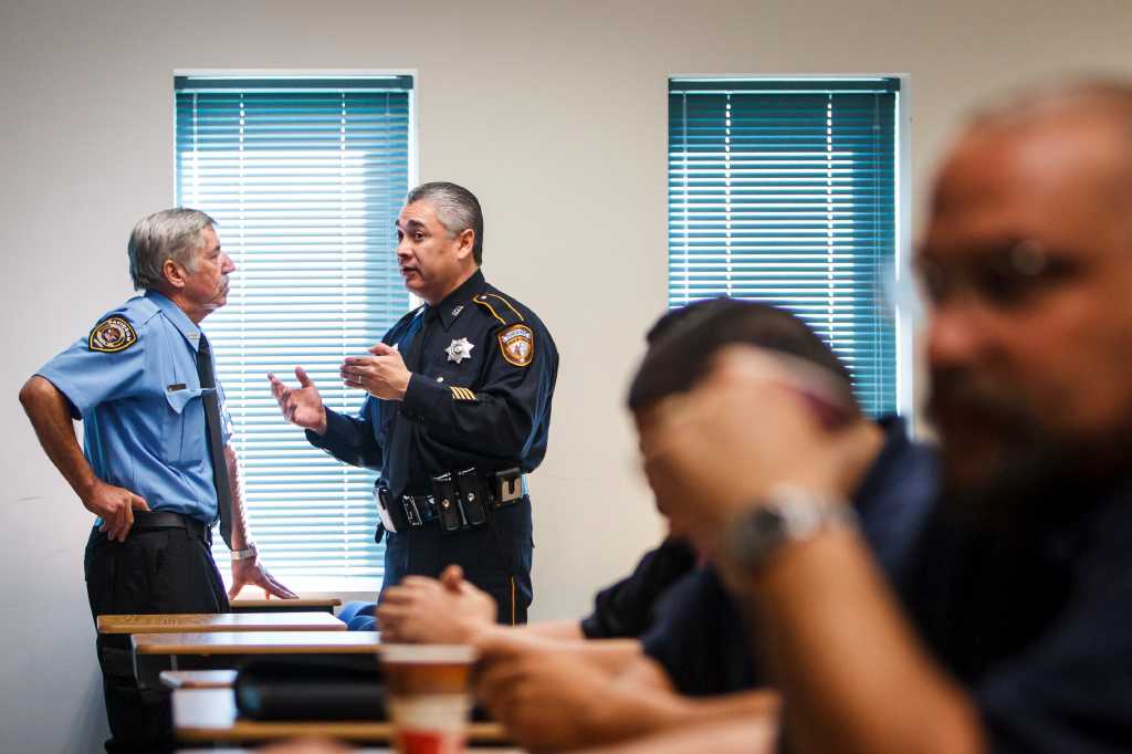 Sheriff's Office training security guards to boost Harris force