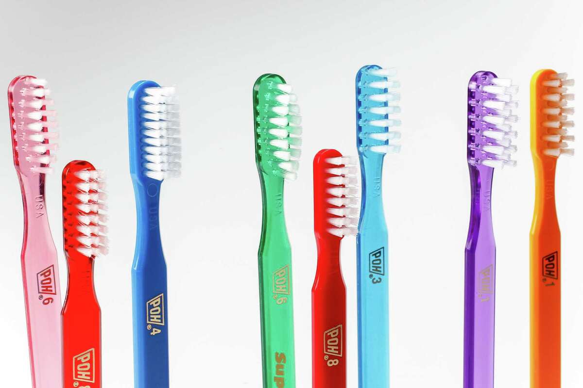 The Hipster's Guide to Oral Hygiene: Brush and floss like the cool kids