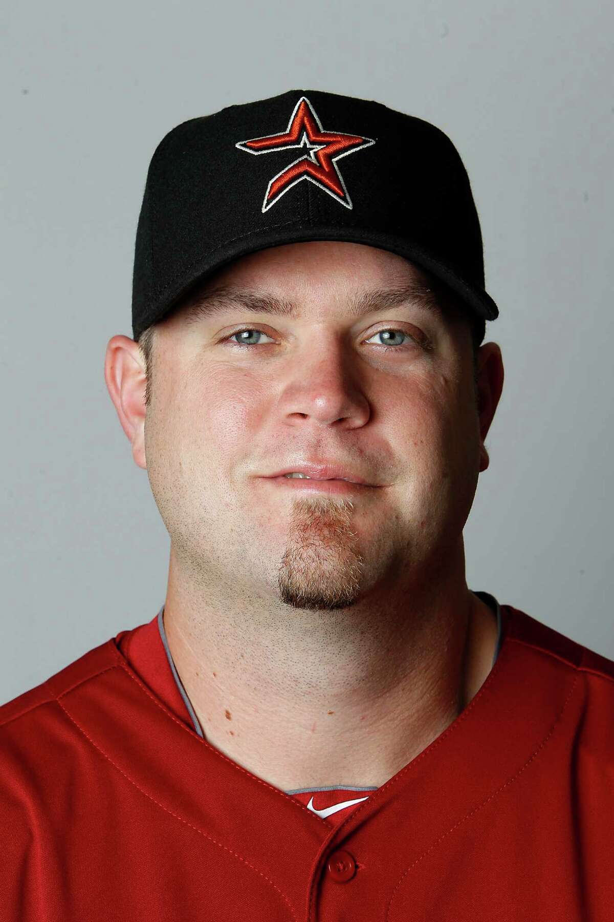 Astros cut ties to Houstonian Snyder