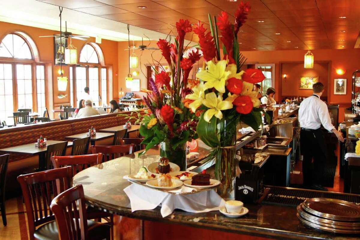 Tony Mandola’s sheds white tablecloth approach