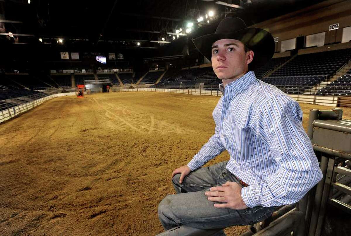Top local bull rider hopes to win at YMBL Rodeo