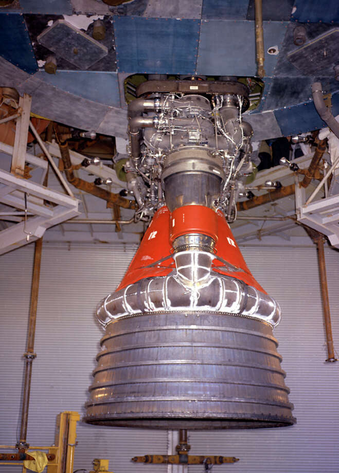Jeff Bezos finds Apollo 11 engines - seattlepi.com