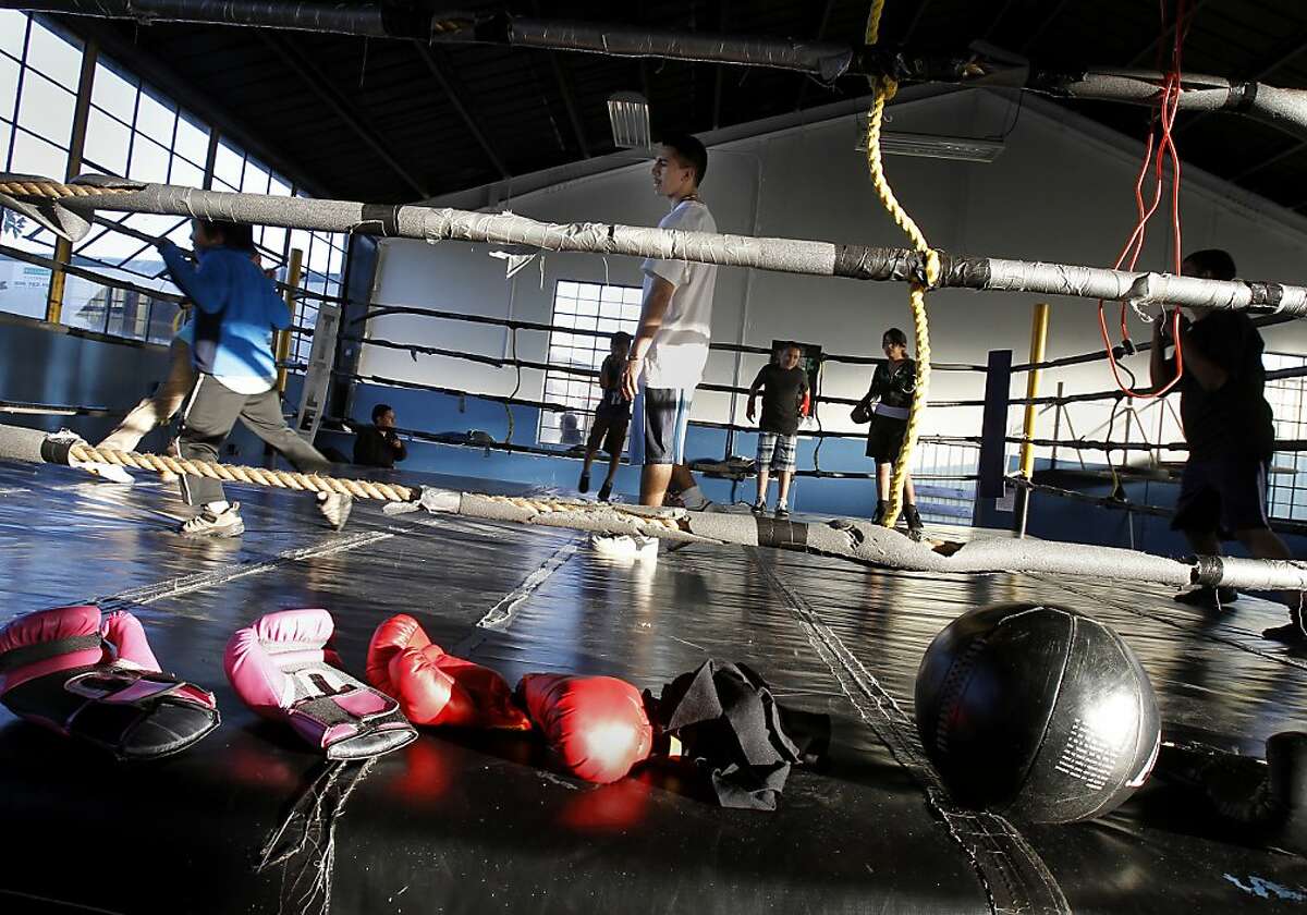 East Oakland boxing club struggles to stay afloat