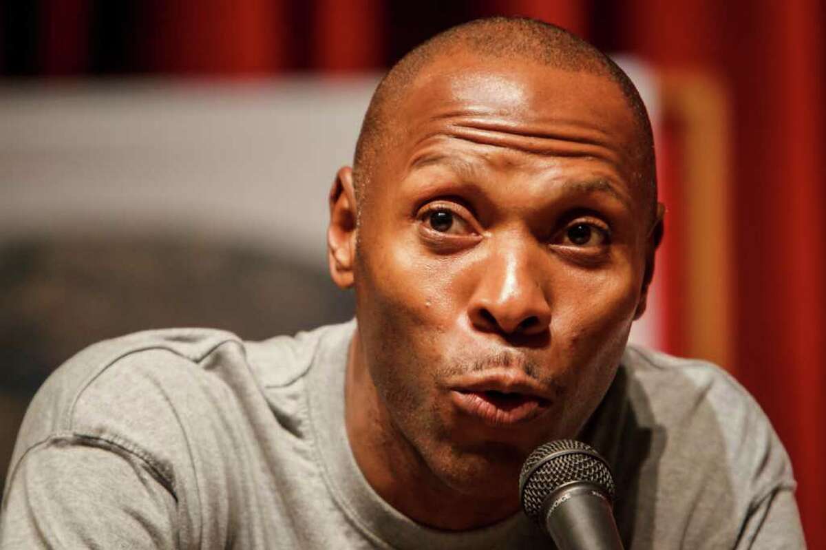 City's hip-hop pioneers get props