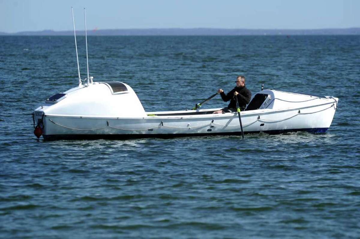 Easton man plans to cross Atlantic in rowboat