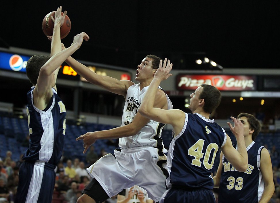 Boys basketball player of year: Aaron Gordon