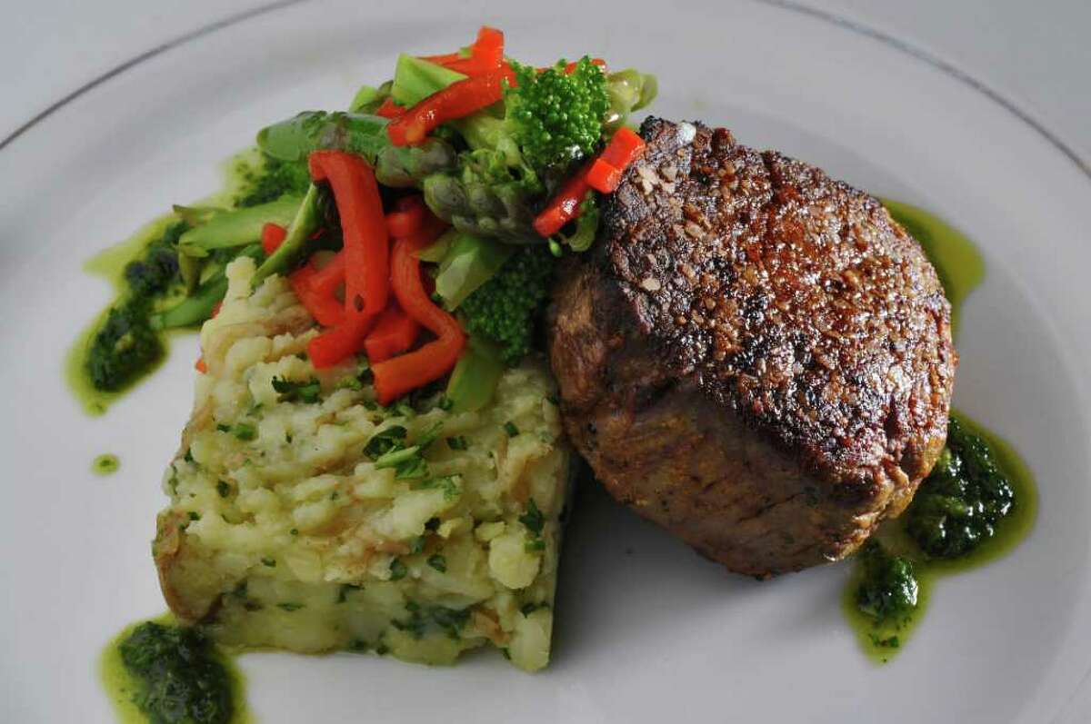 Restaurants cater to a taste for healthier cuisine