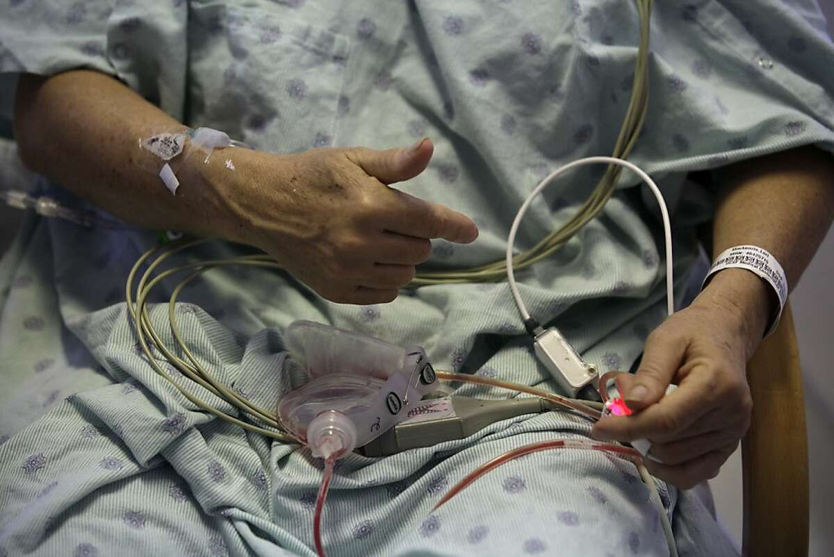 DIEP flap surgical alternative to breast implants