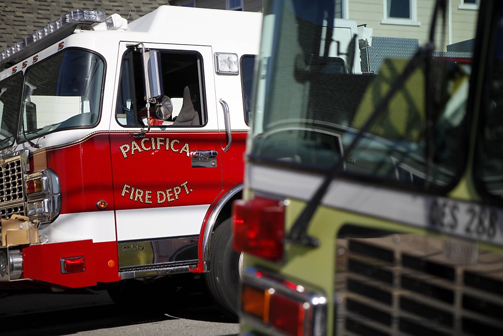 Early-morning house fire in Pacifica kills 2