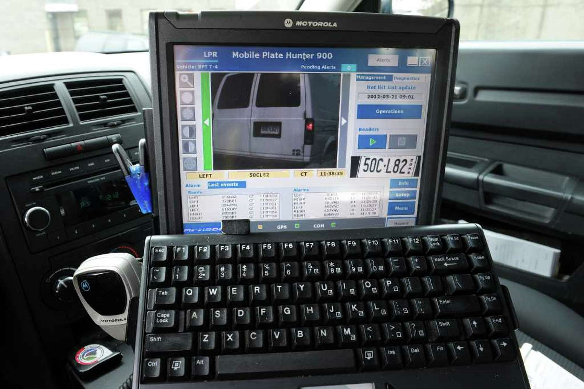 Police tout use of license plate scanners