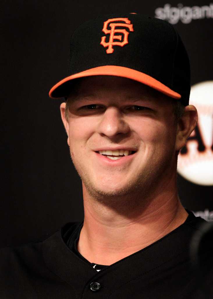 Around the camps: Giants make Cain richest righty in baseball history