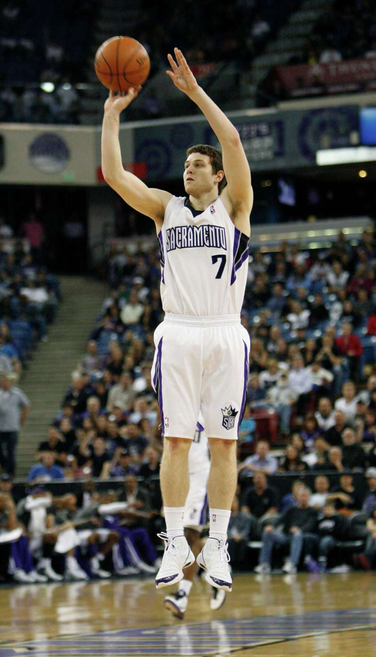 Jimmer finishes first NBA season