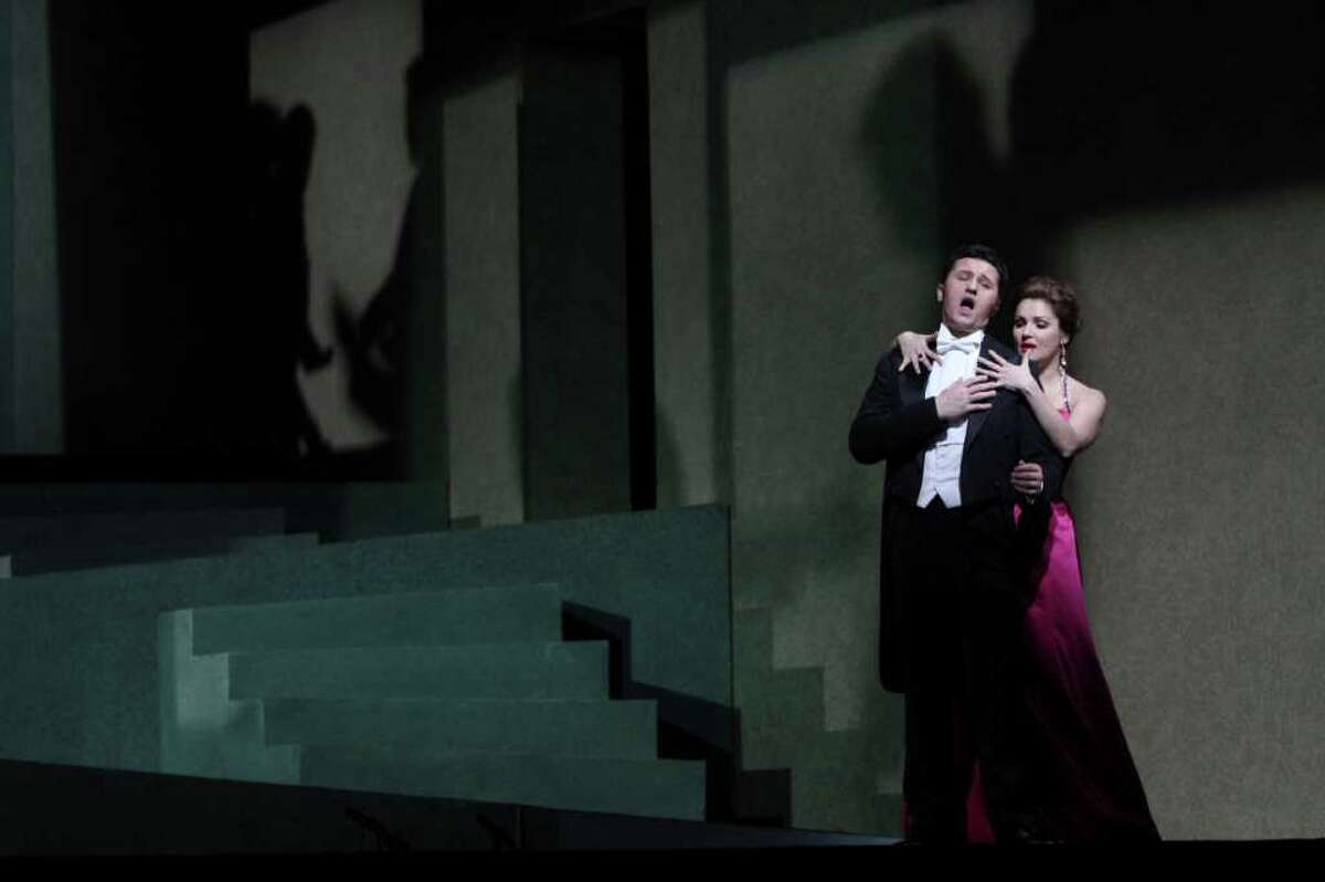 Star power makes 'Manon' shine