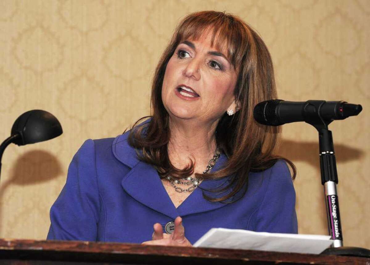 Fifteen honored at Jefferson Awards Ceremony