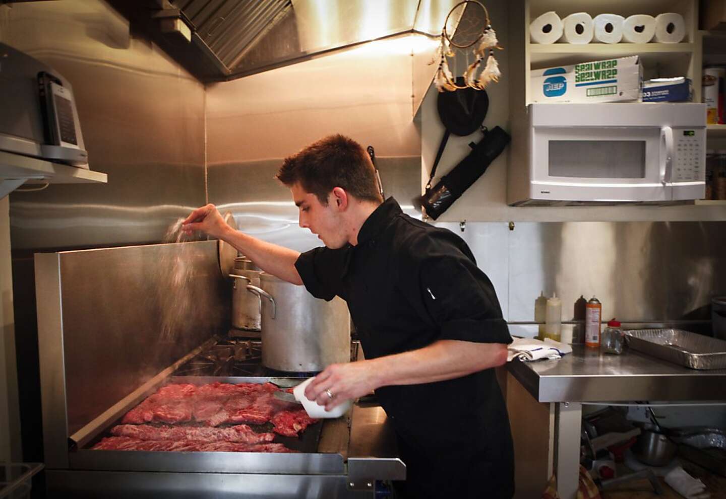 Team chef's food a hit with Giants