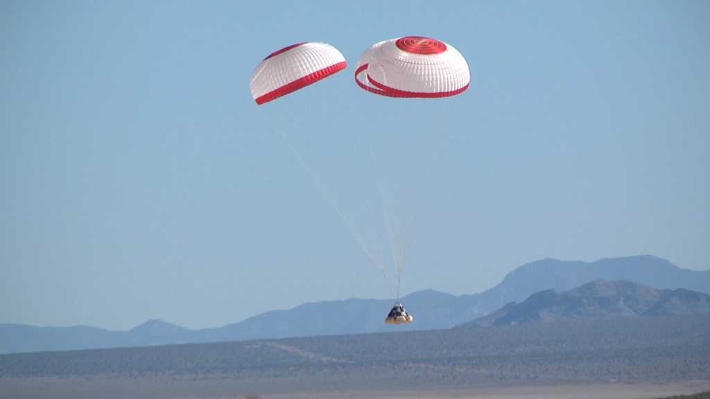 Boeing space capsule passes drop test