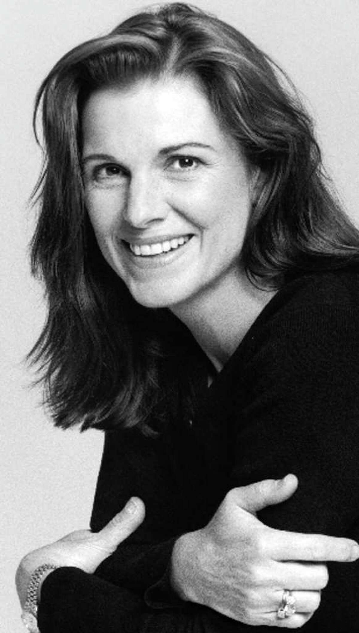 Saint James to talk at school benefit