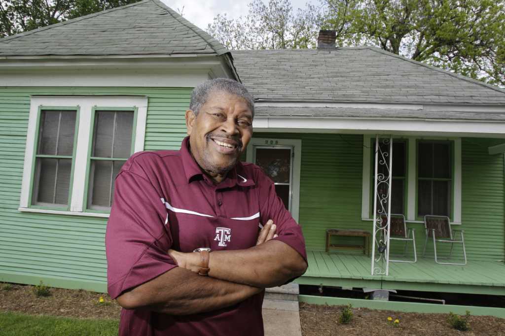 Landmark has a neighborhood story to tell