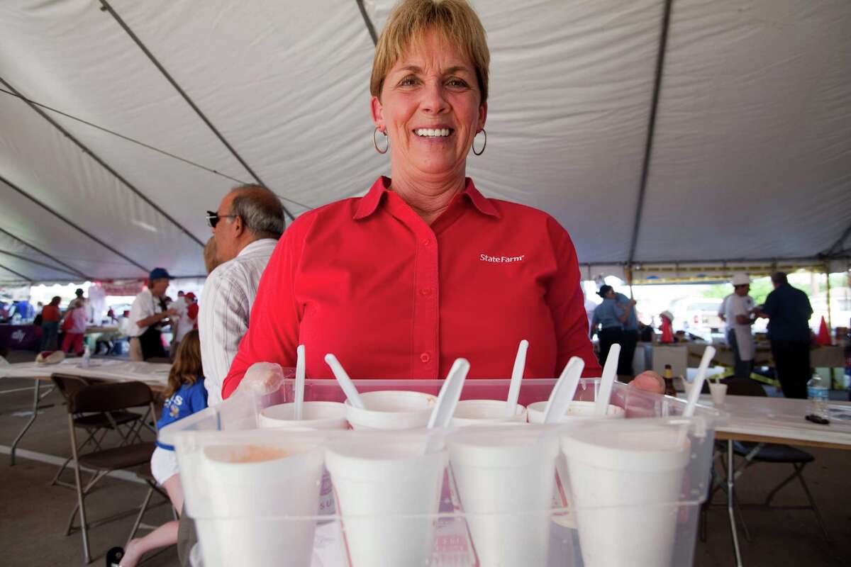 Chili Challenge benefits police