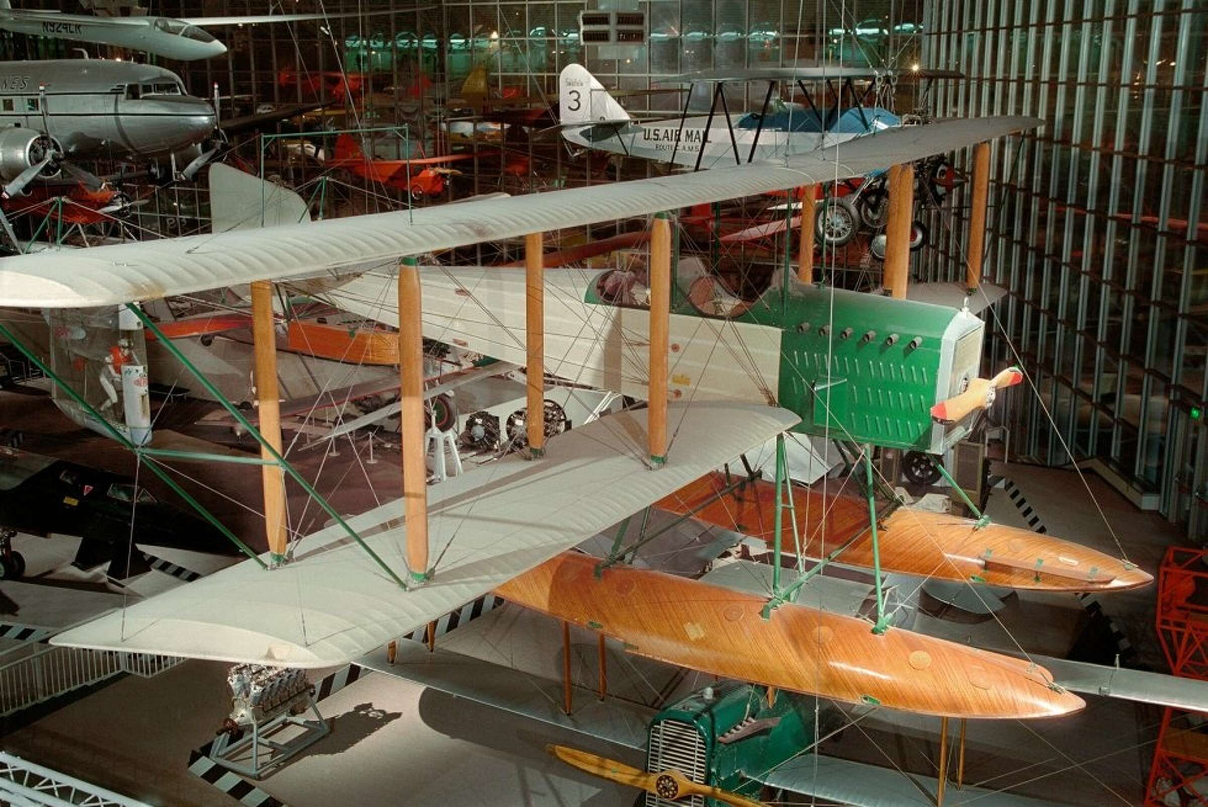 Boeing commercial propeller planes