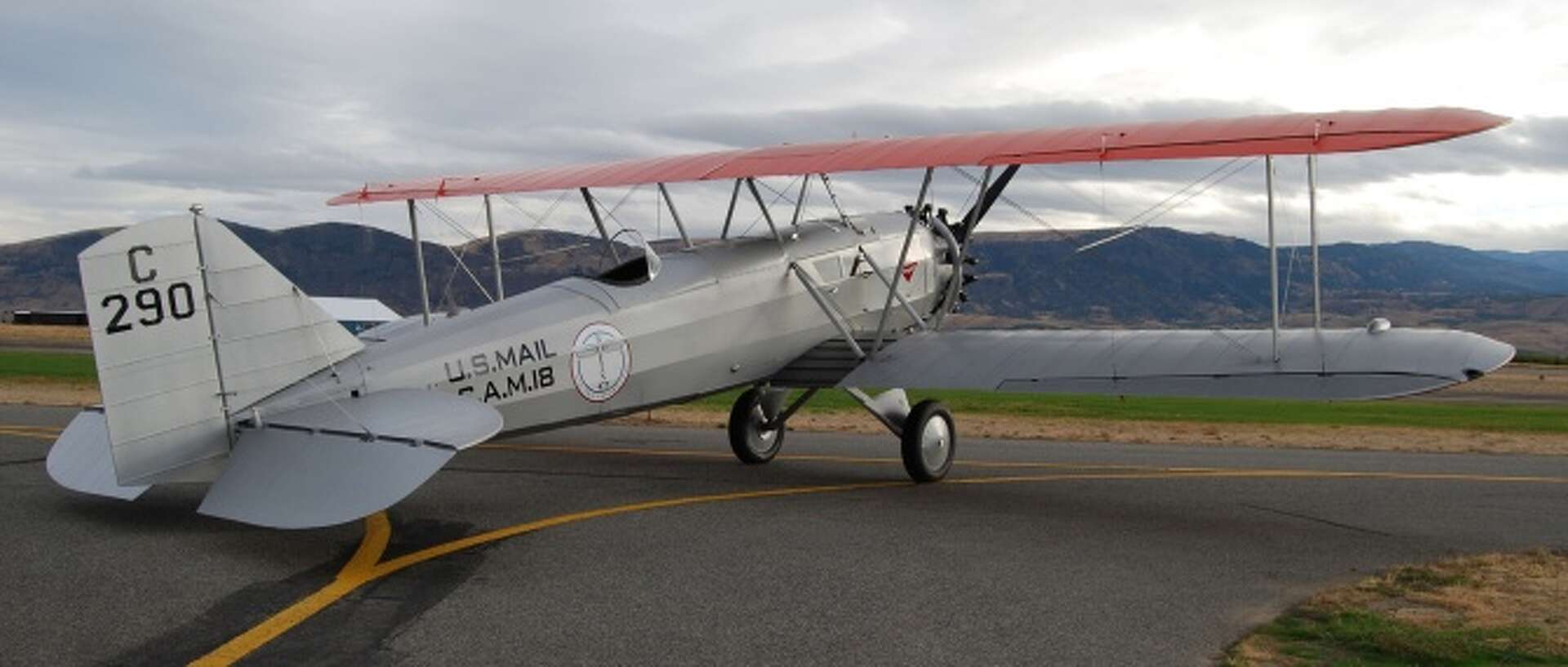 Boeing commercial propeller planes
