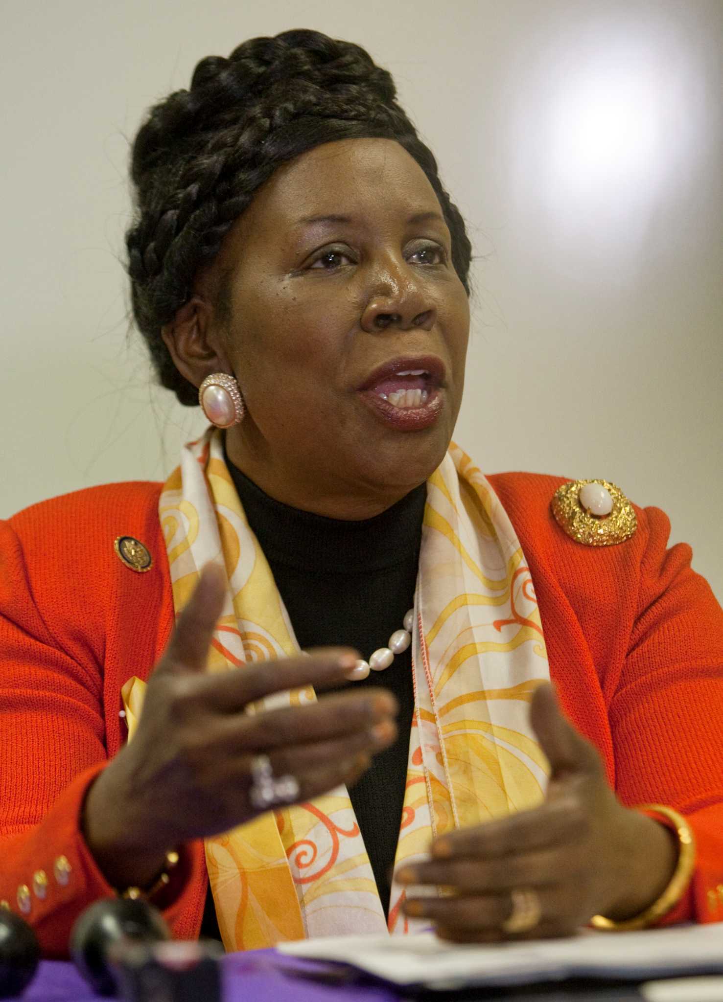 Jackson Lee presses for bullet train in Texas