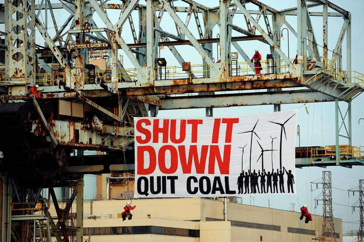 NAACP: Close Harbor Station coal plant