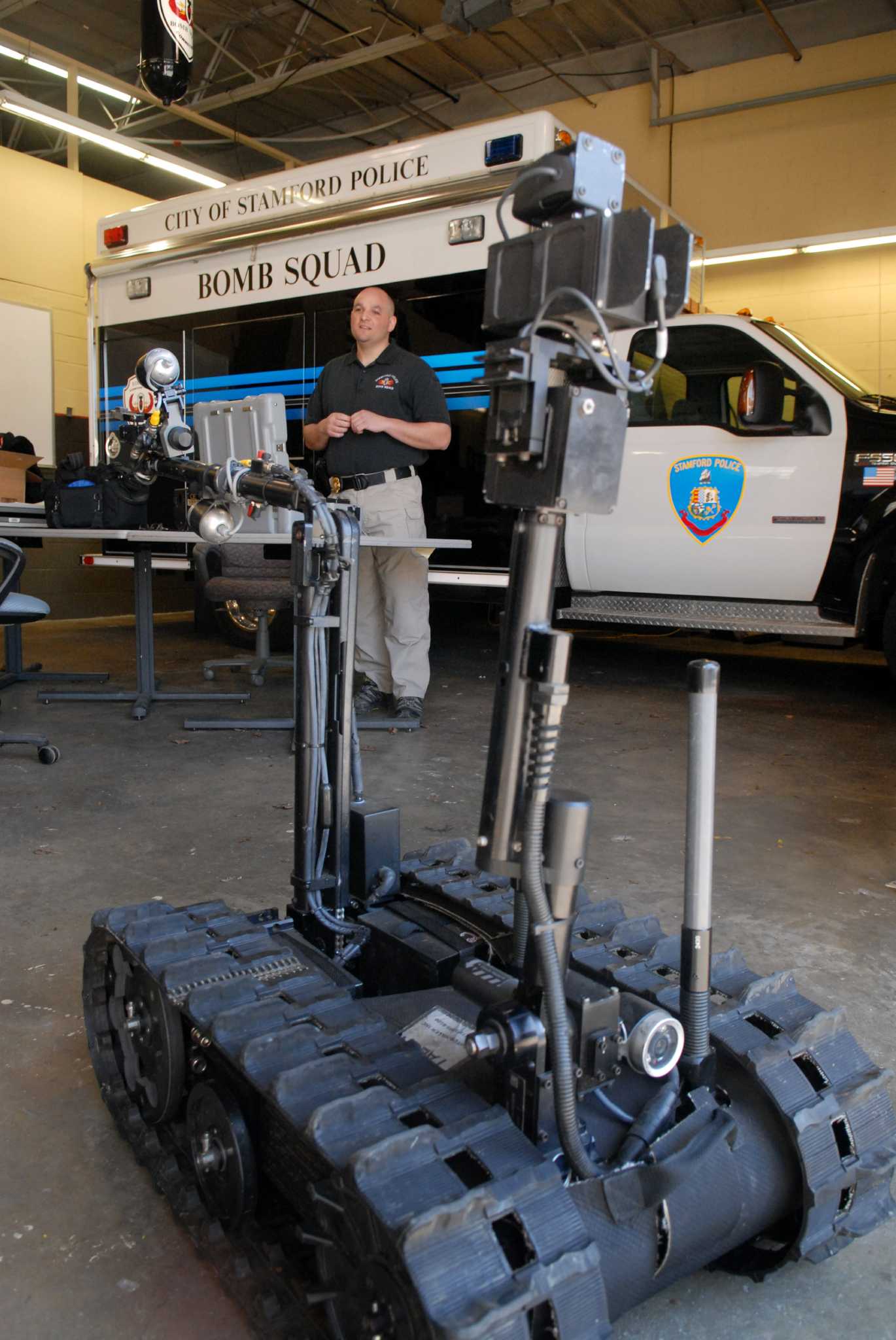 Stamford police seek new bomb robot