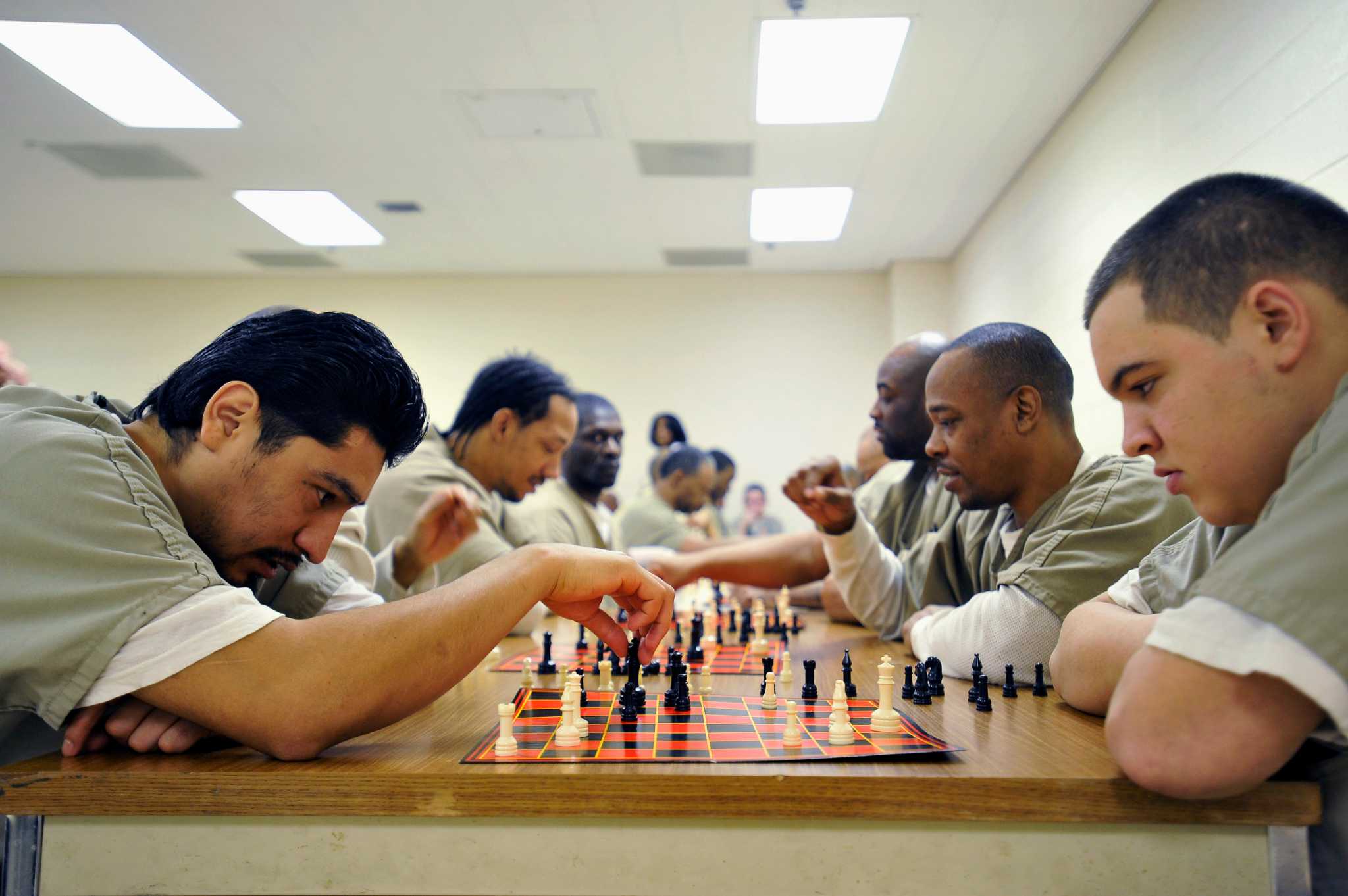 Jail chess program teaches inmates to think about future