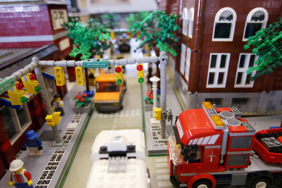 Lego shuttle replica offered for 7,500 pounds on eBay - Houston Chronicle